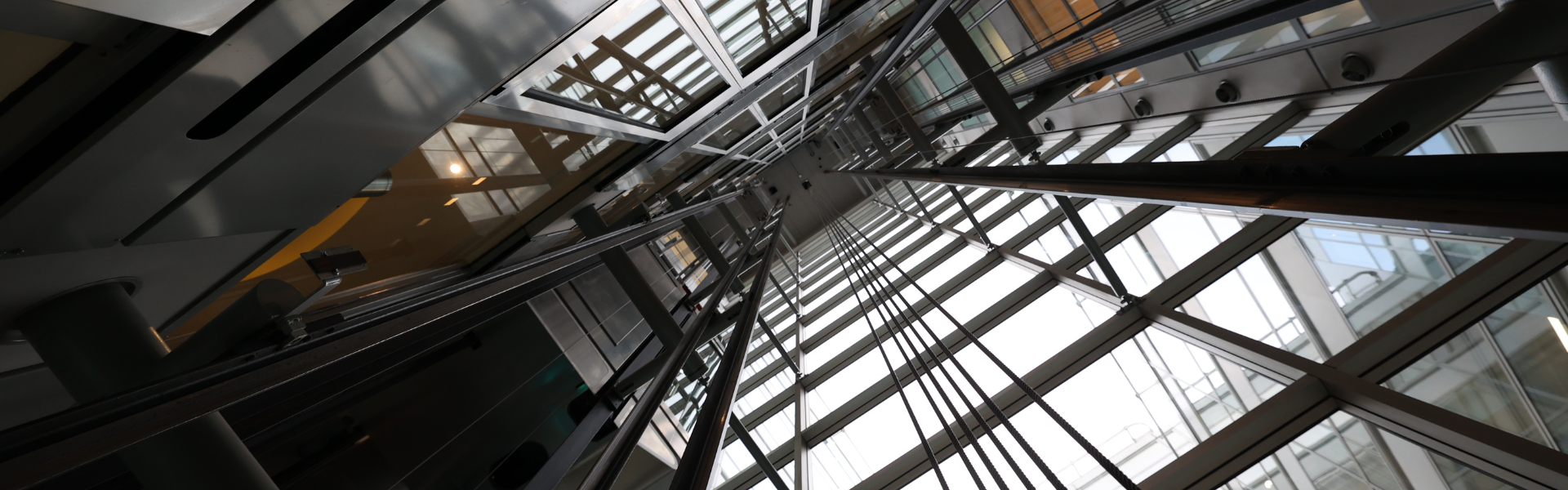 Lift Repairs & Lift Breakdown Services in London | Apex Lifts